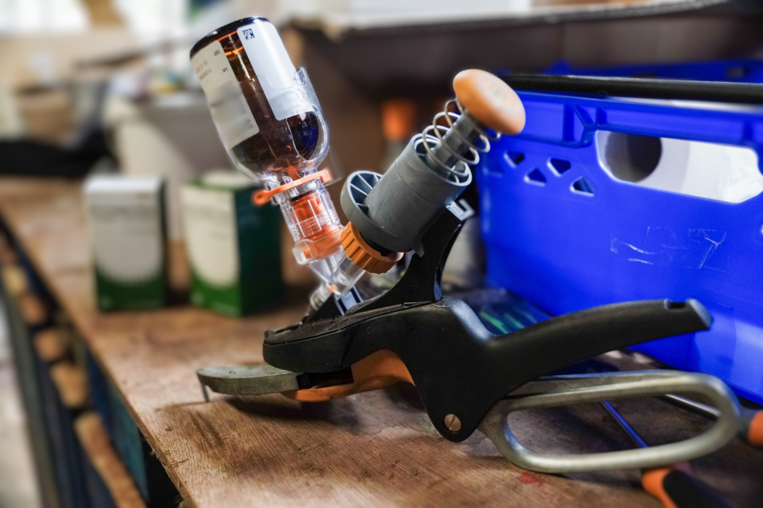 Numnuts® Device + Starter Kit – Merlin Vet UK